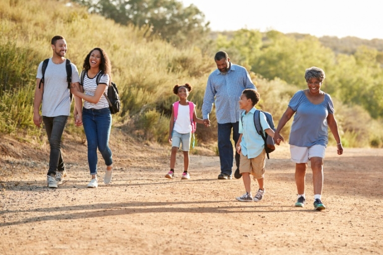 How to Plan a Multigeneration Family Vacation - Sunset-Travel.com