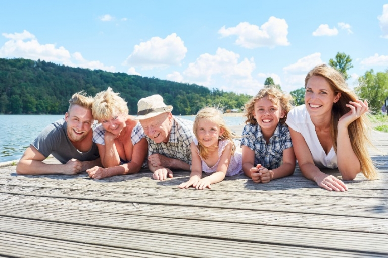 How to Plan a Multigeneration Family Vacation - Sunset-Travel.com